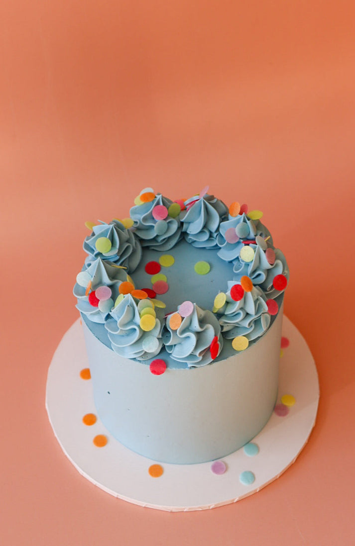 Rainbow Confetti Cake – bakesbyher